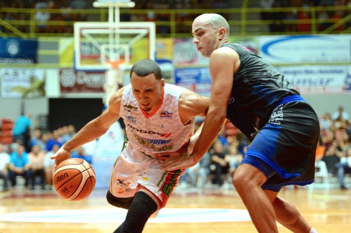 EL BORICUA ALEX ABREU DA EL SALTO A EUROPA CON EL ORLEANS FRANCÉS ...
