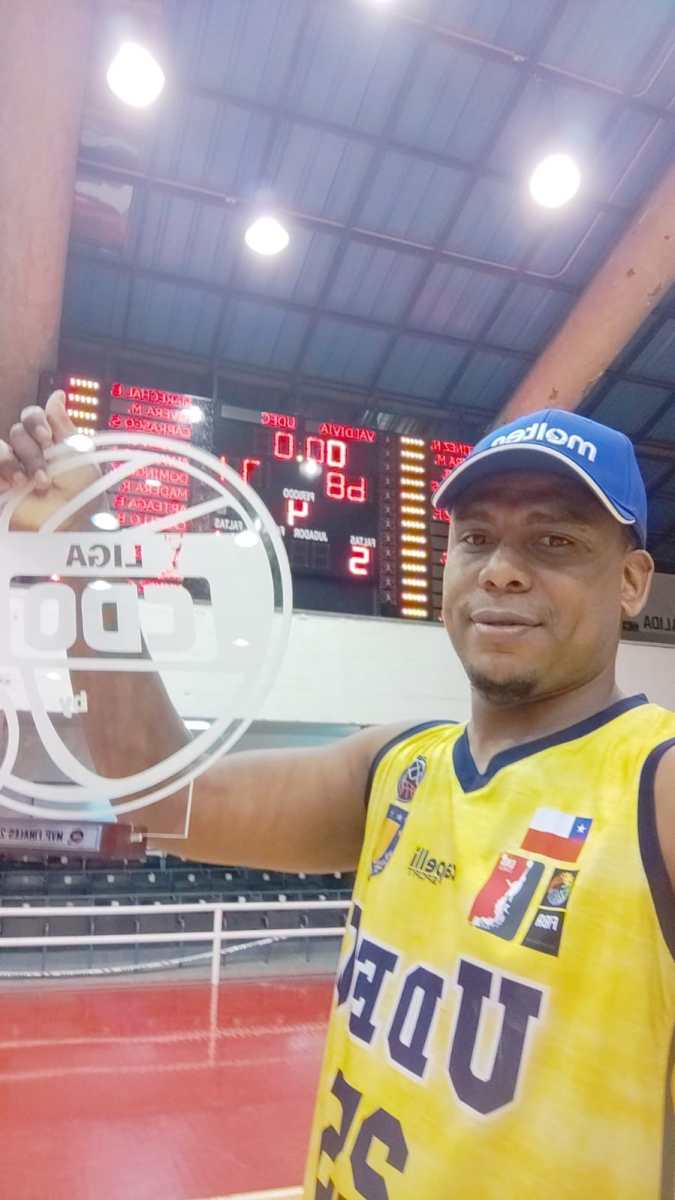 🏆🇻🇪🇨🇱 CARLOS MILANO FUE NOMBRADO MVP TRAS GUIAR A LA EDEC AL CAMPEONATO ...